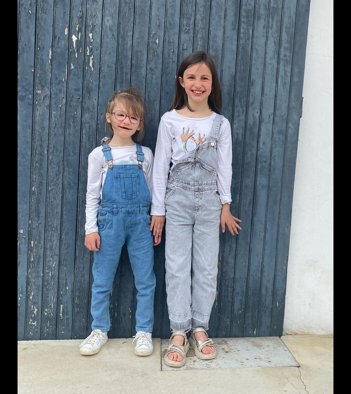 Photo : Romane et Violette, les filles de Anne-Claire Moser. - Purepeople