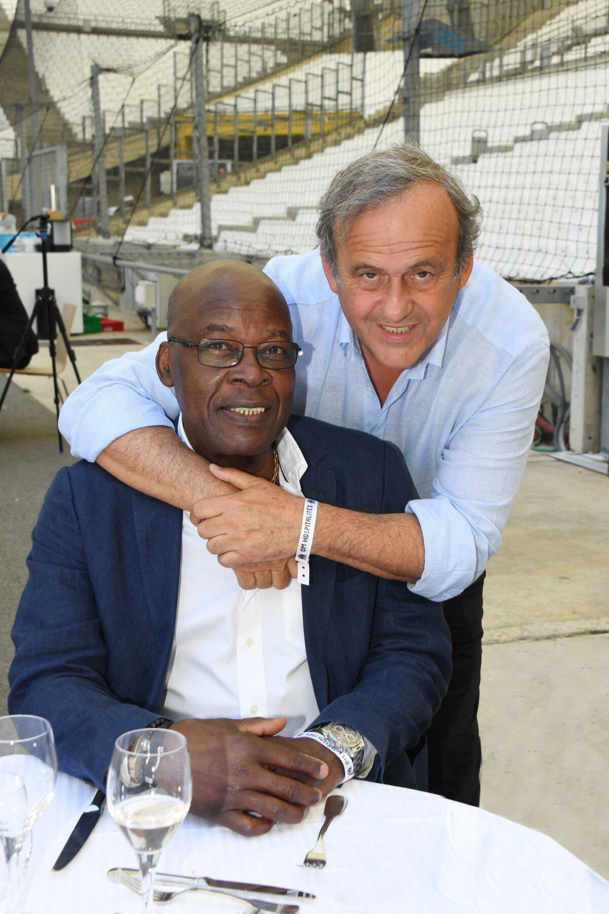 Photo : Michel Platini - Marius Tresor - L'équipe de France de football ...