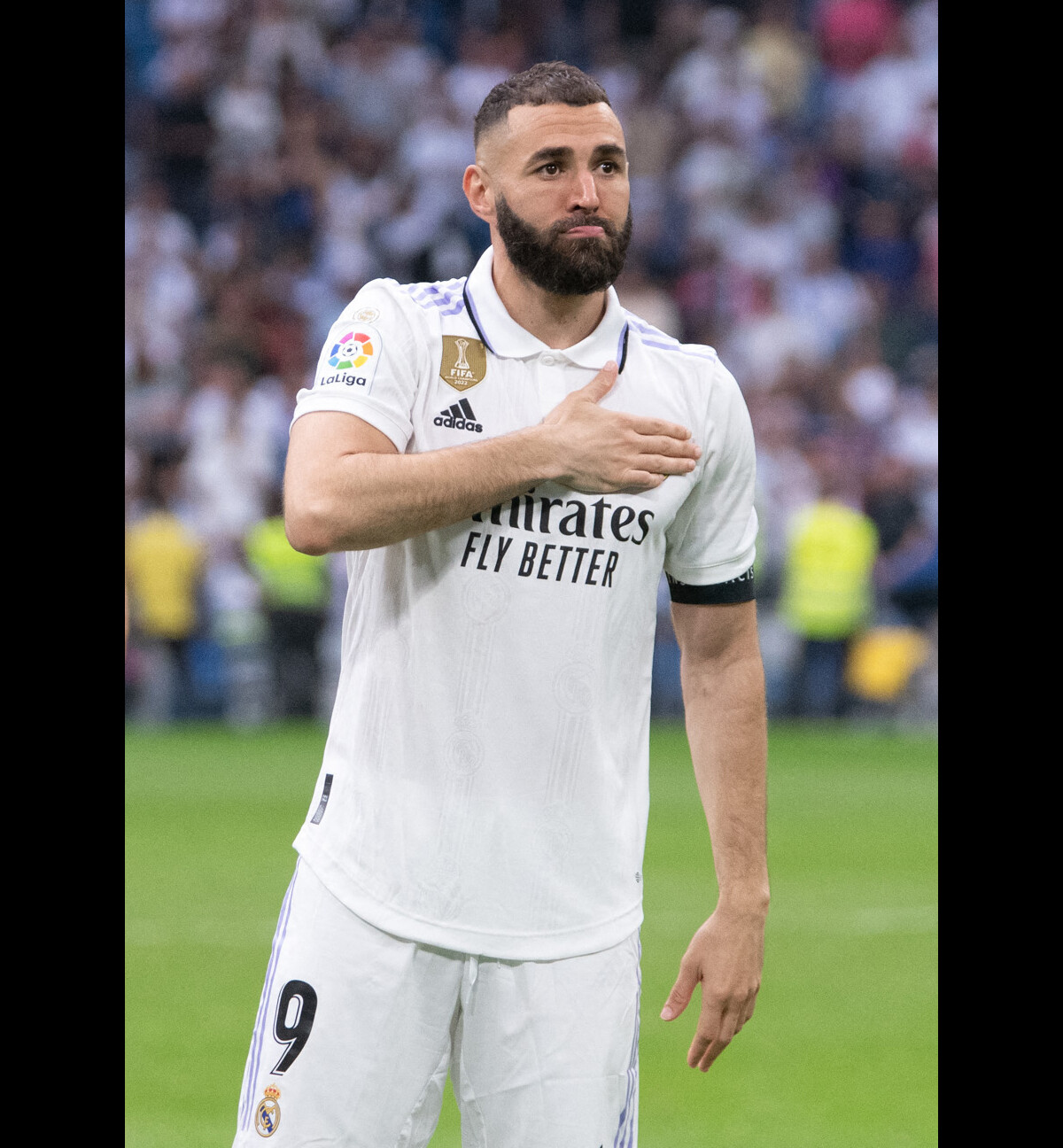 Photo Karim Benzema Très ému Lors De Son Dernier Match Avec Le Real