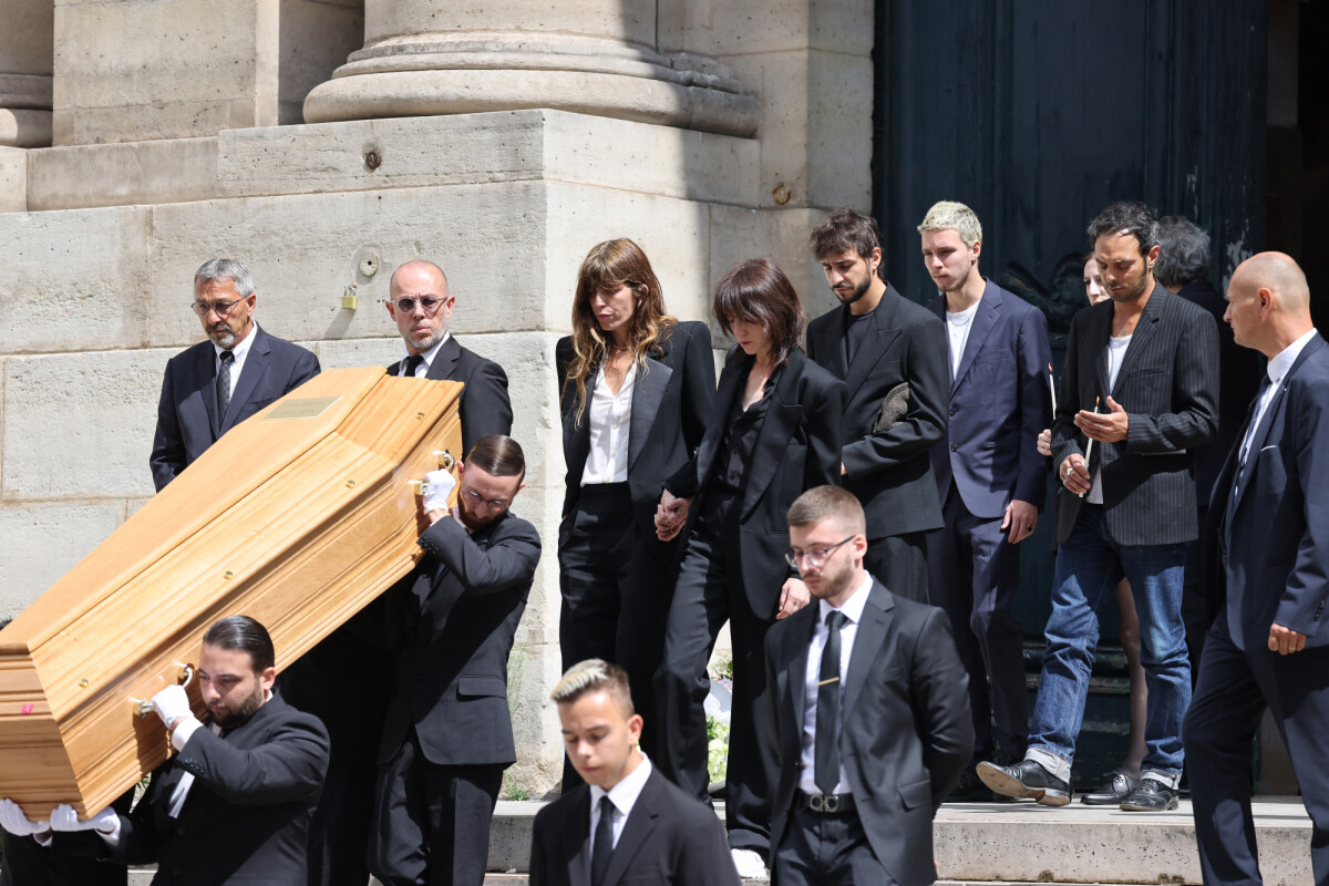 Photo : Lou Doillon, Charlotte Gainsbourg, Ben Attal, Marlowe (fils de ...
