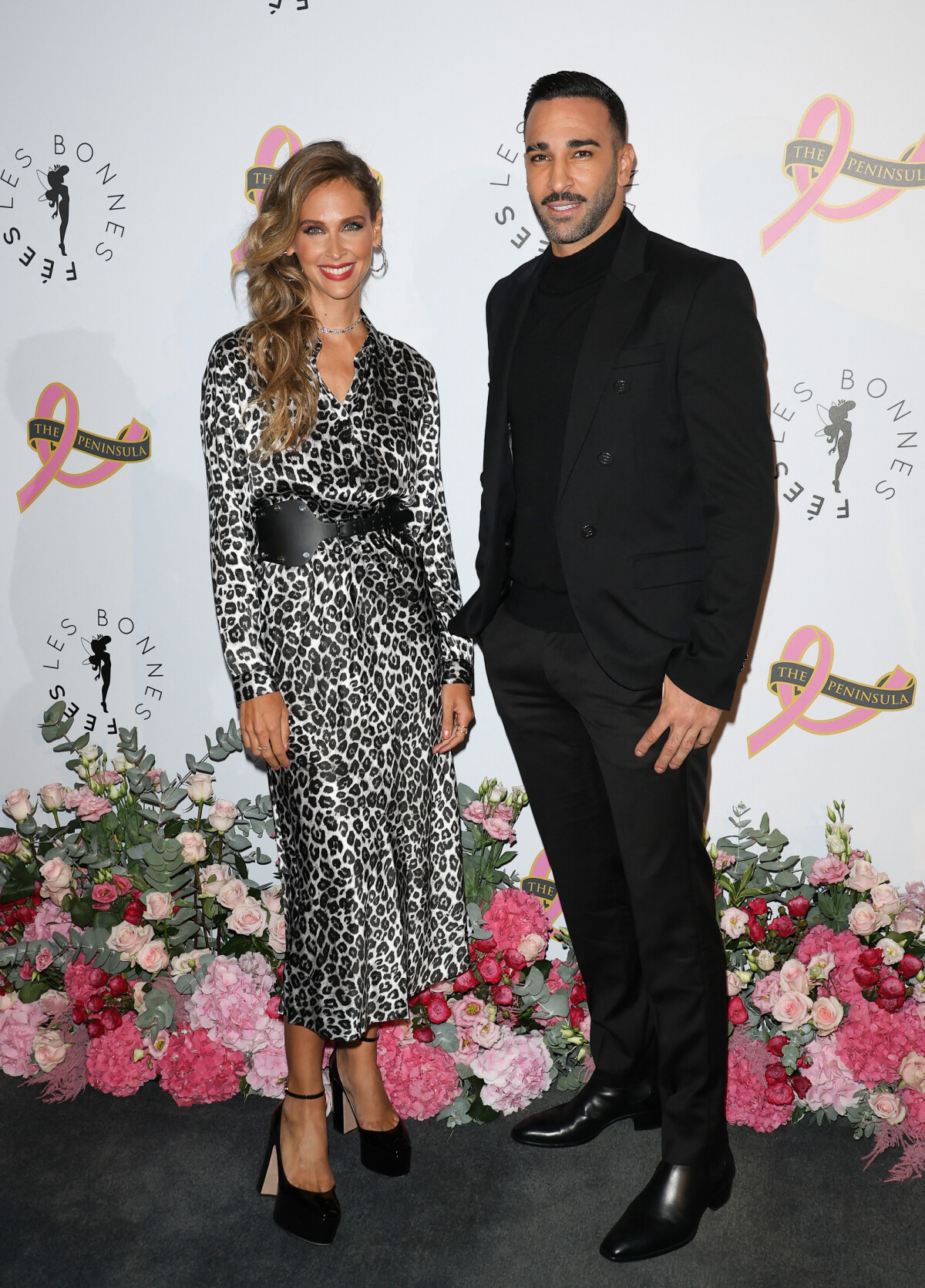 Photo : Ophélie Meunier et Adil Rami - Photocall du 4ème gala de ...