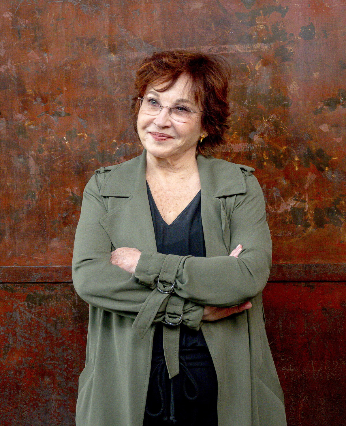 Photo : Marlène Jobert devant le premier "décor" de l'histoire du ...