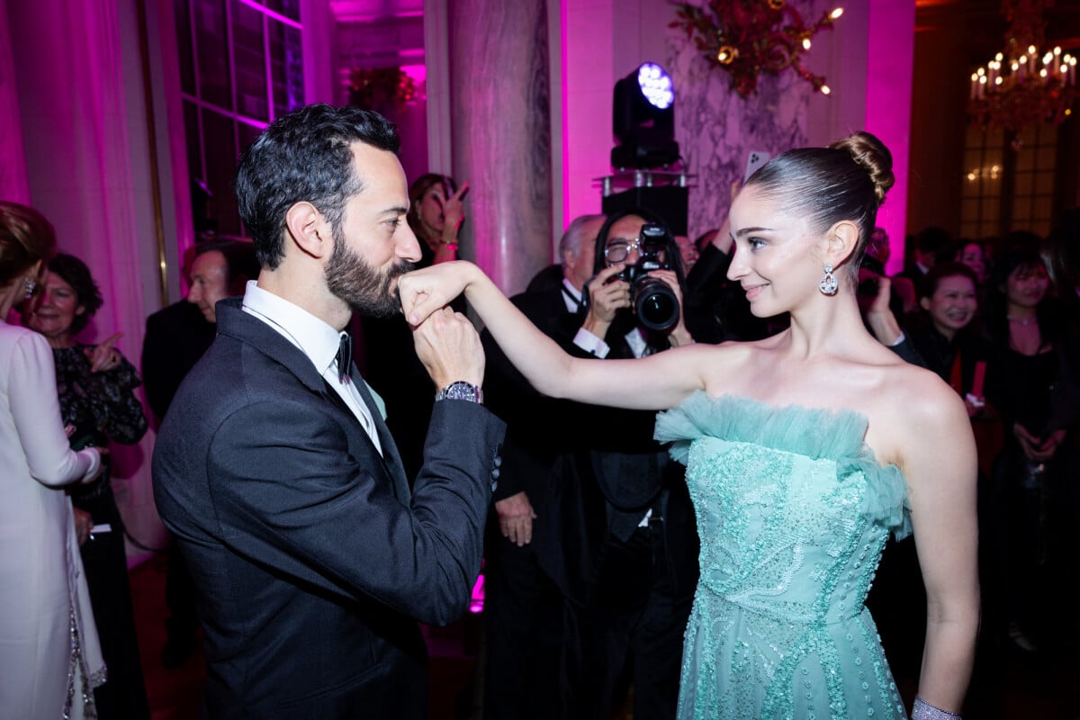 Photo : Exclusif - Mathieu Forget et Victoria Dauberville - Bal (danse ...