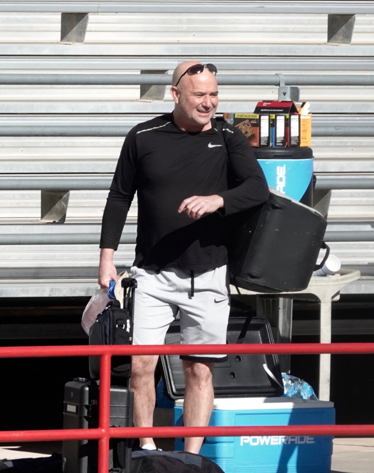 Photo Exclusif Andre Agassi Et Sa Femme Steffi Graf Donnent Des