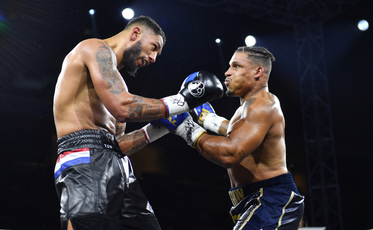 Photo : Tony Yoka et Ryad Merhy - Le boxeur français Tony Yoka s ...