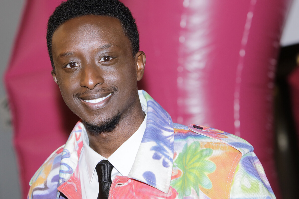 Photo : Ahmed Sylla lors de l'avant-première du film "Notre tout petit ...