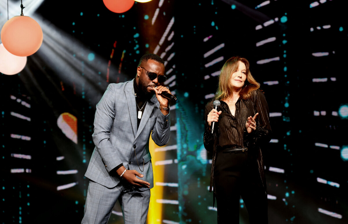 Photo : Exclusif - Gims et Carla Bruni-Sarkozy - Dîner de gala organisé ...