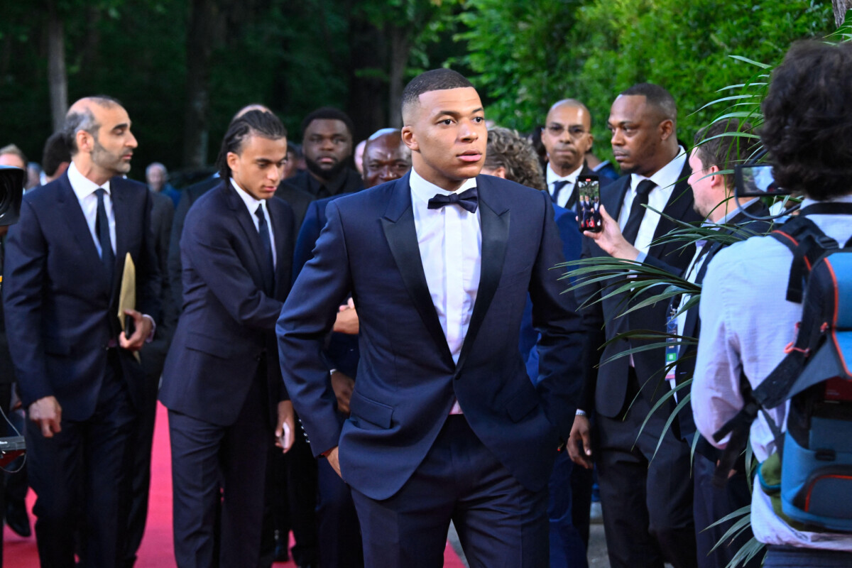 Photo : Kylian Mbappé a fait l'acquisition d'une maison à 11 millions d ...
