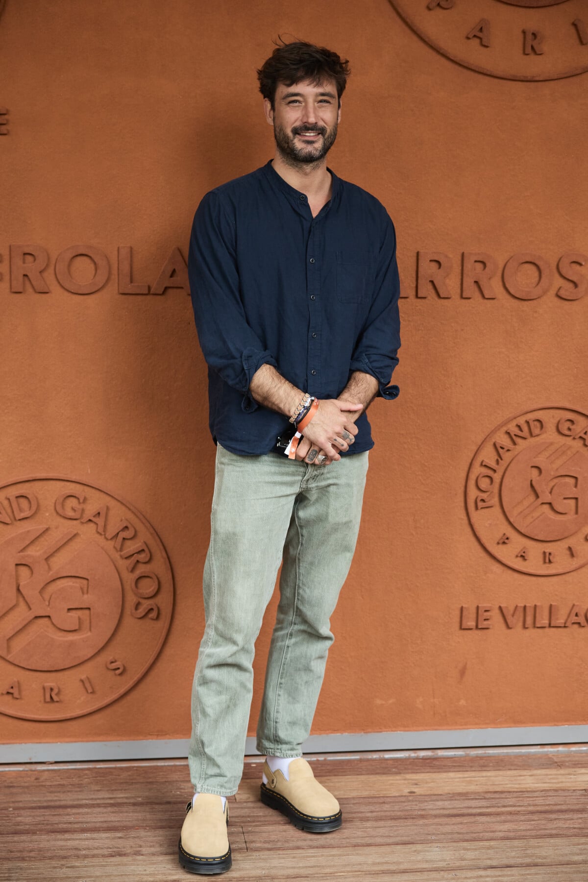 Photo : Jérémy Frérot - Les célébrités au village lors des ...