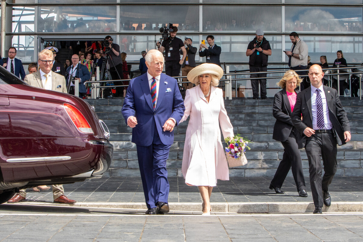 Photo : Le roi Charles III et la reine Camilla (Le roi Charles III d ...