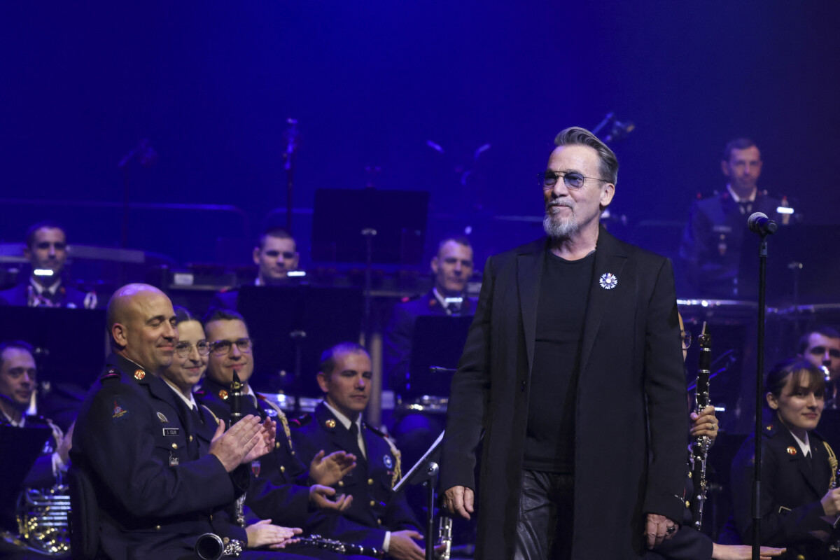 Photo : Laquelle ? Florent Pagny lors du concert caritatif "Sentinelles d'un soir" au profit de ...