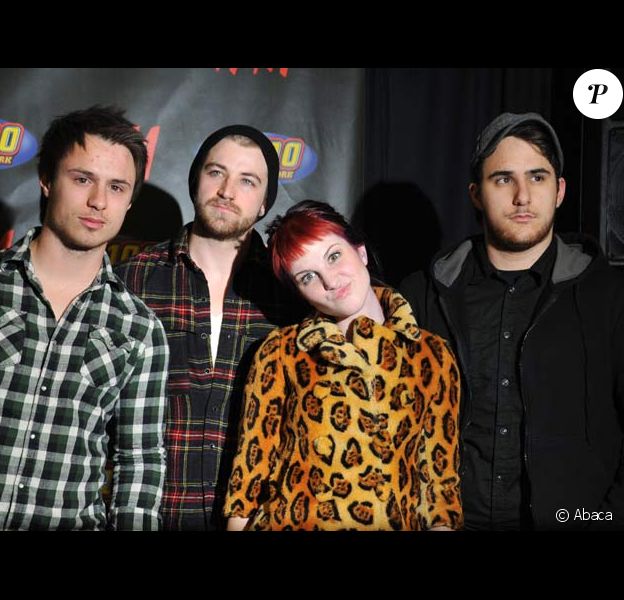 Josh Farro, de Paramore, s'est marié ! - Purepeople