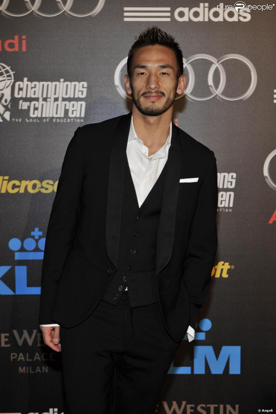 Hidetoshi Nakata à la soirée Champions for children à Milan, le 8 avril 2010 ! - Purepeople