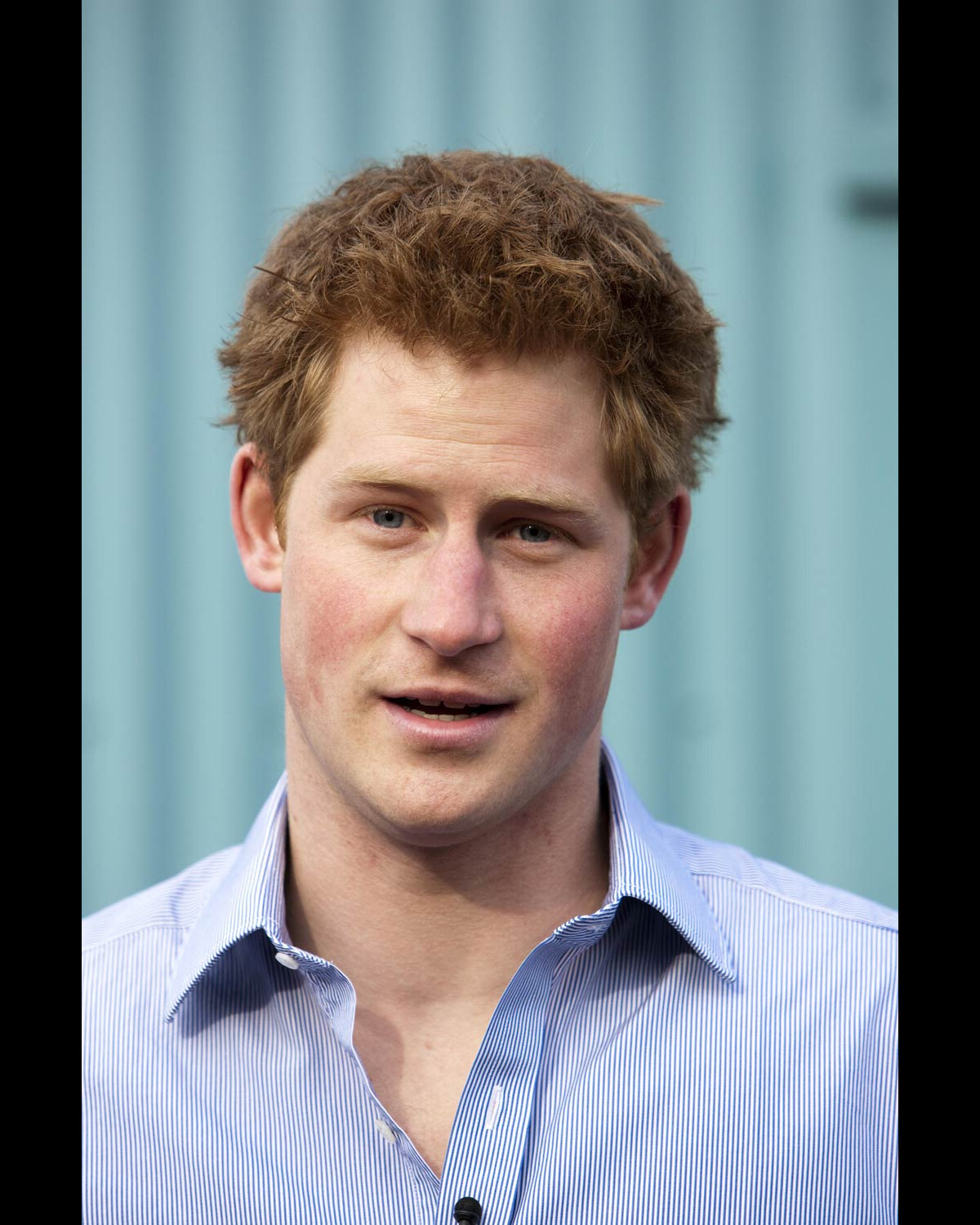 Photo : Le Prince Harry, élu homme le plus cool selon GQ. - Purepeople
