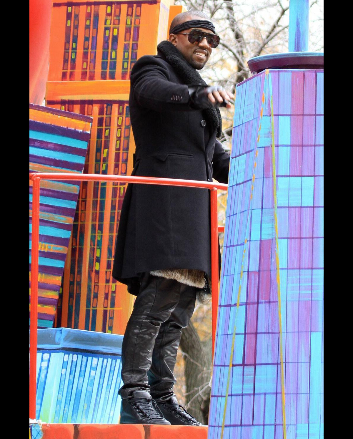 Photo : Kanye West participe au lancement de la plateforme de YouTube ...