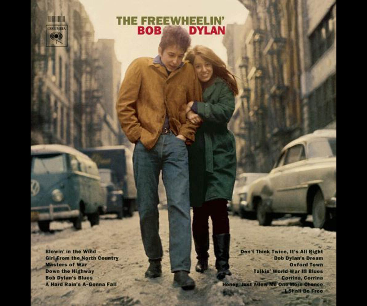 Vidéo : Suze Rotolo, qui fut la compagne et la muse de Bob Dylan au ...