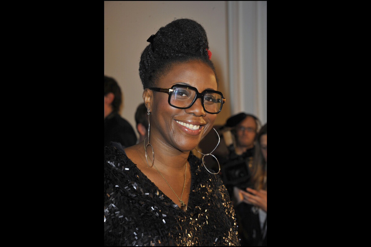 Photo : Aline Afanoukoé arrive au Palais des Congrès de Paris pour les ...