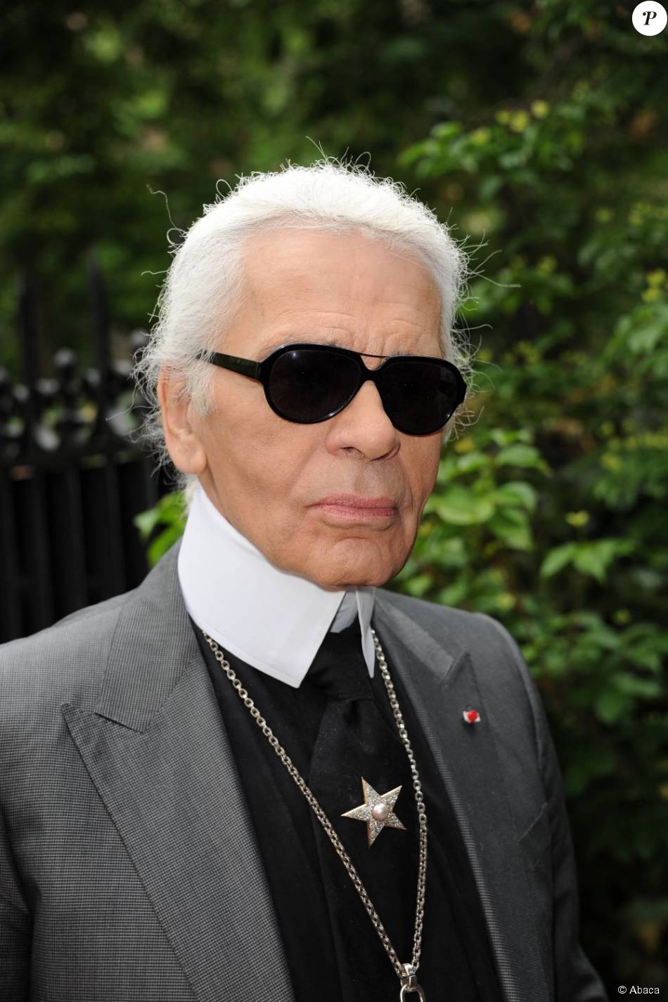 Karl Lagerfeld, photographié le 28 avril 2011 à Paris, a fait de ...