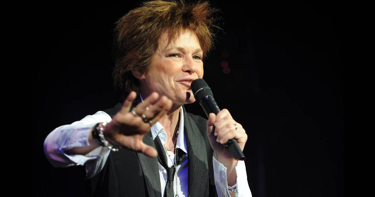 Sabine Paturel à l'Arena de Genève pour le concert Dream Party 80, le 4 ...