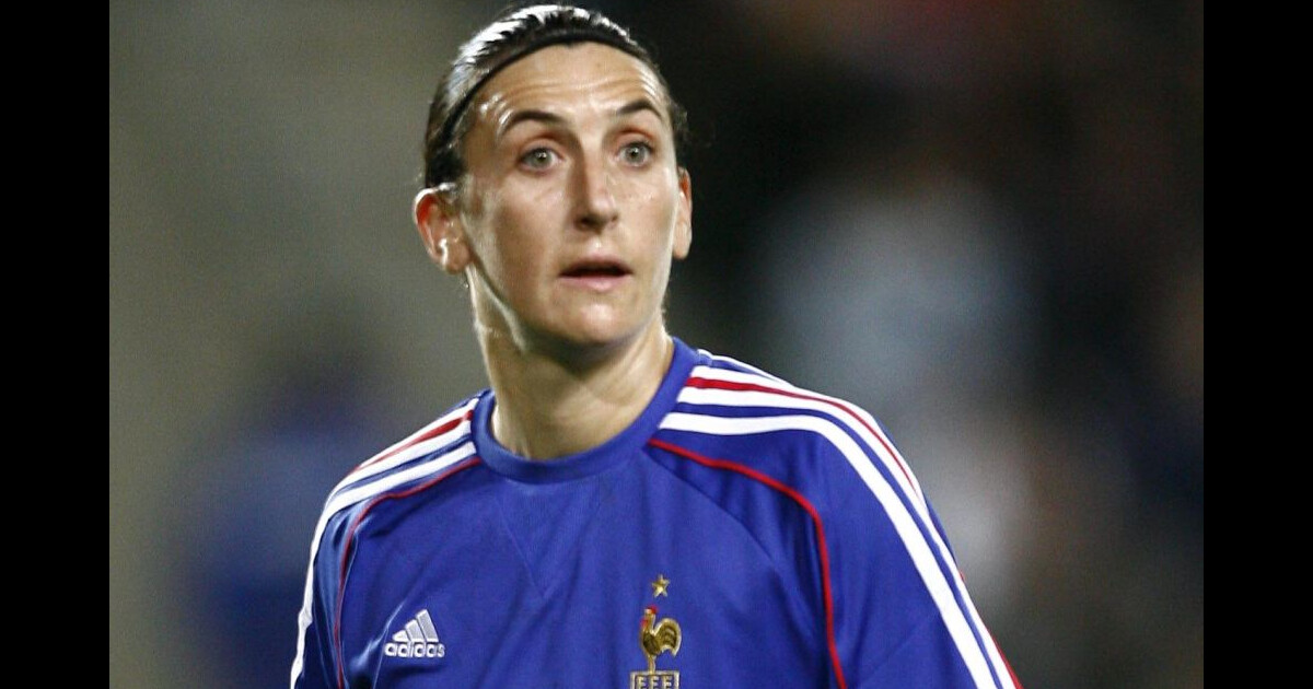 Marinette Pichon : La star du foot et sa compagne attendent un bébé ...