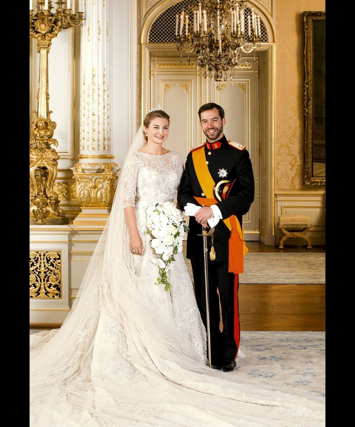 Photo : Portrait officiel du prince Guillaume et son épouse Stéphanie ...