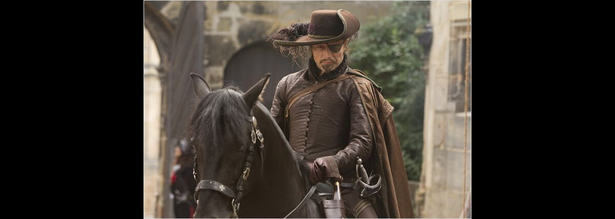 Photo : L'acteur danois est le comte de Rochefort dans Les Trois ...