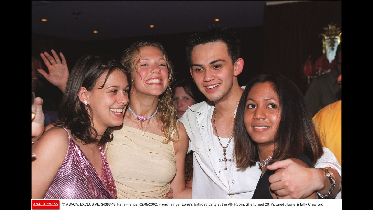 Photo : Lorie et Billy Crawford au VIP Room à Paris le 2 mai 2002 ...