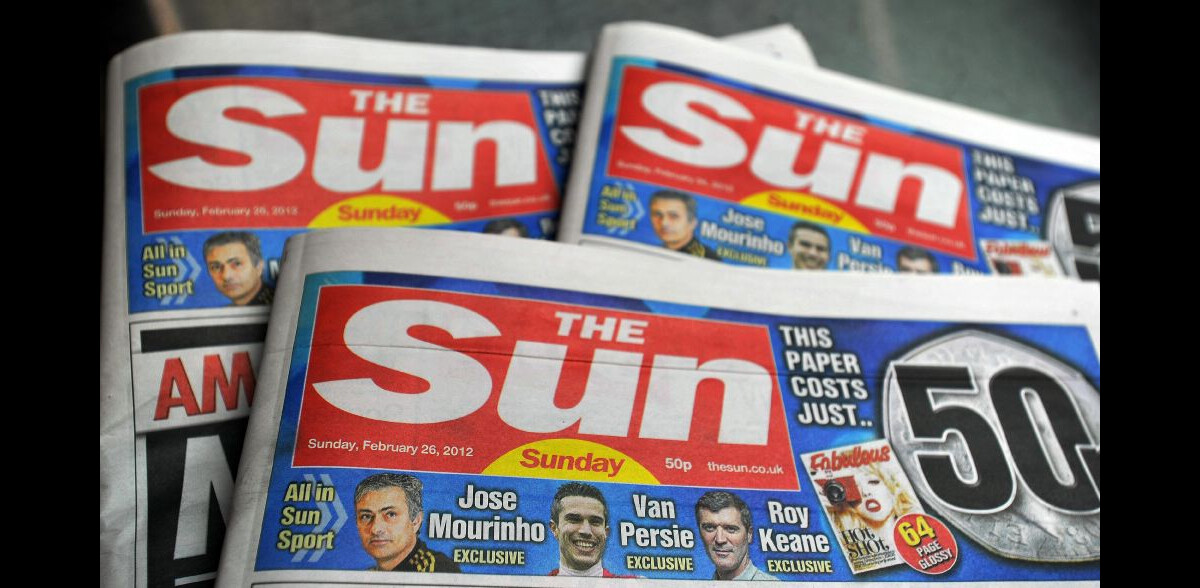 Vidéo : Editions du journal anglais The Sun appartenant à News Corp. le ...