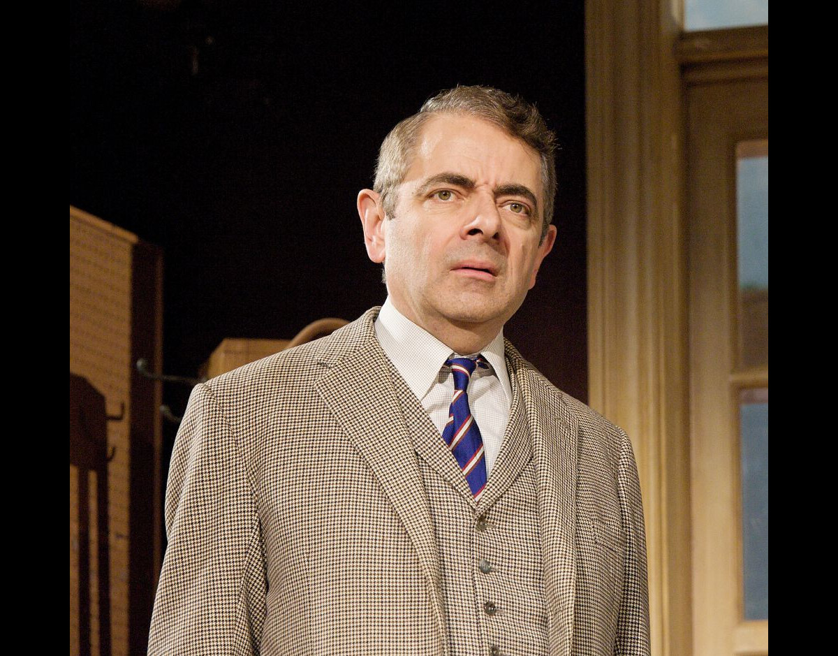 Photo : Rowan Atkinson lors d'une représentation au théâtre pour la ...