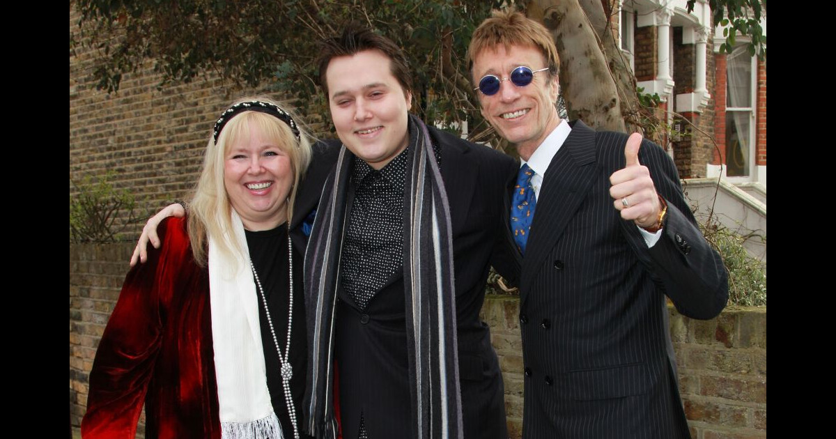 R.J. Gibb : Bientôt papa, un an après la mort de son père Robin Gibb ...
