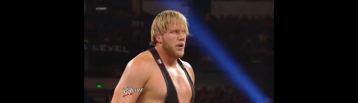 Vidéo : Jack Swagger lors du Raw du 11 février 2013 - Purepeople