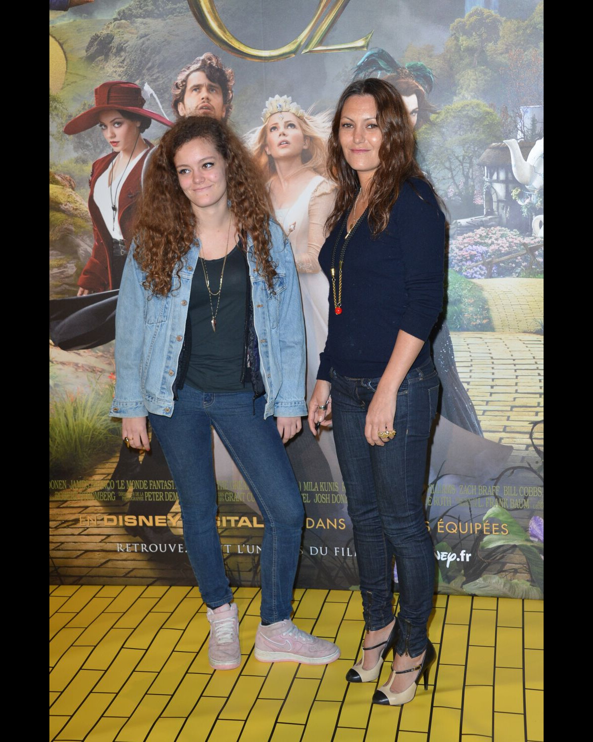 Photo : L'actrice Karole Rocher et sa fille Barbara lors de l'avant ...