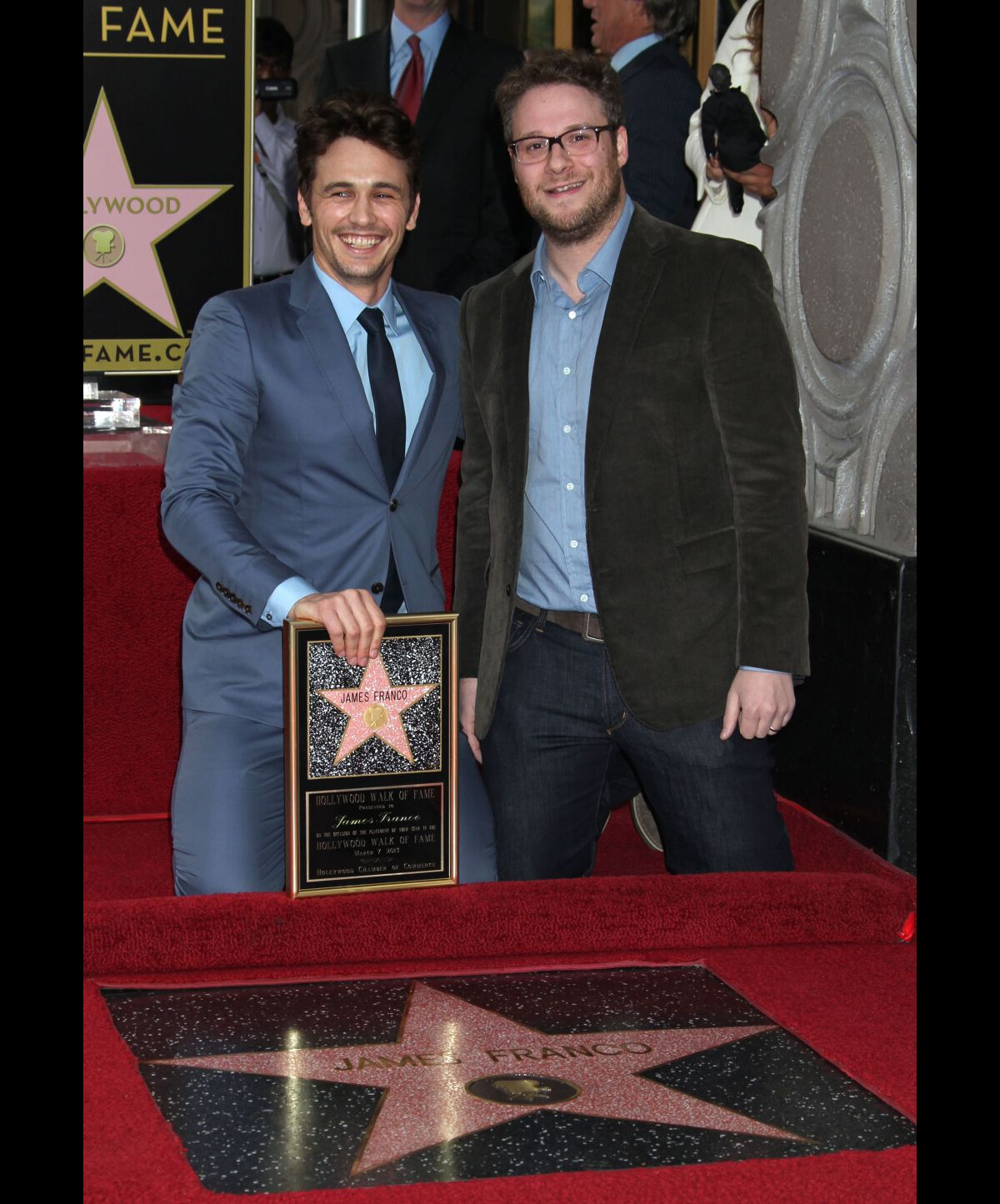 Photo : James Franco avec son ami Seth Rogen pour savourer son étoile ...