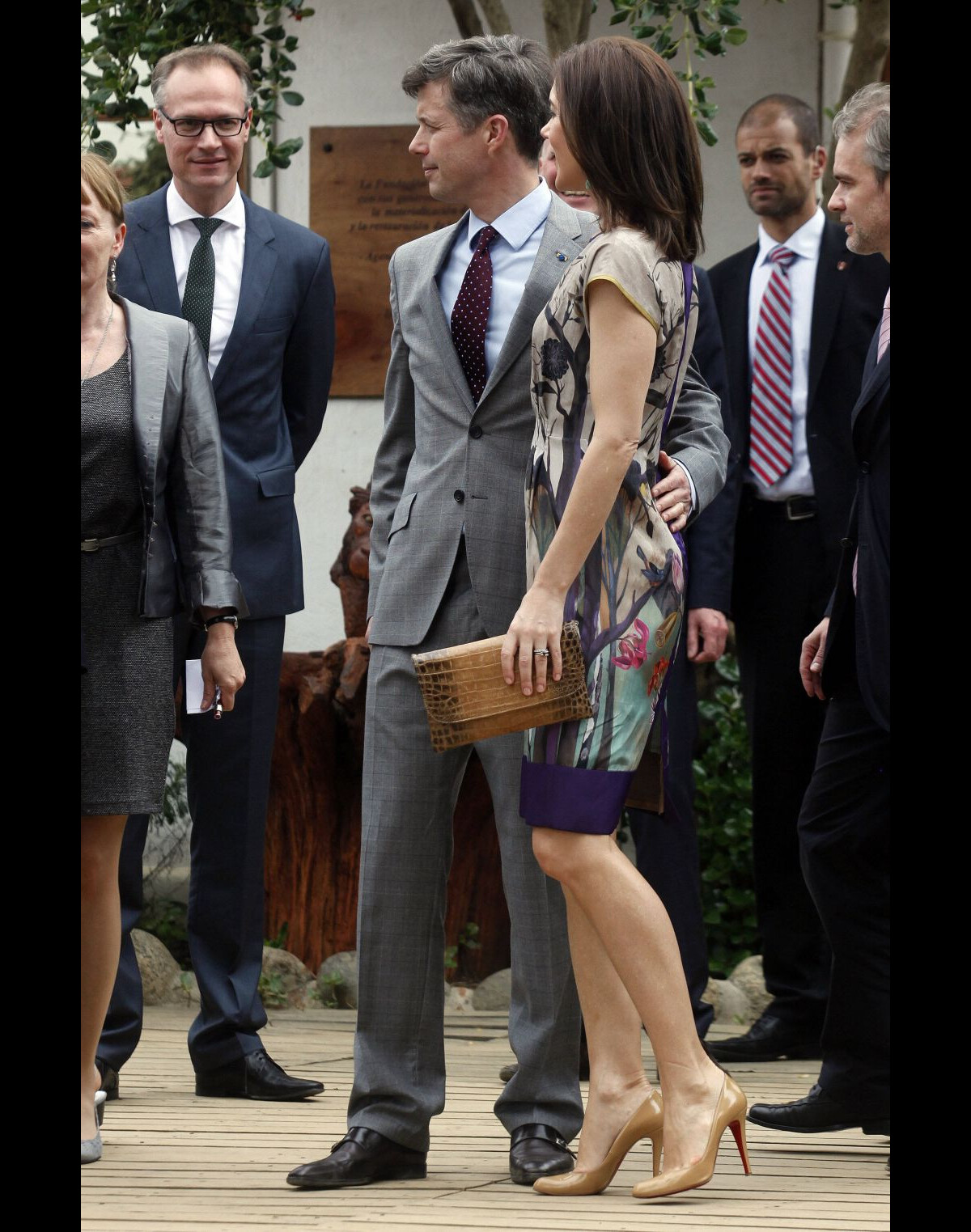 Photo : DaLe prince héritier Frederik de Danemark et son épouse Mary ...
