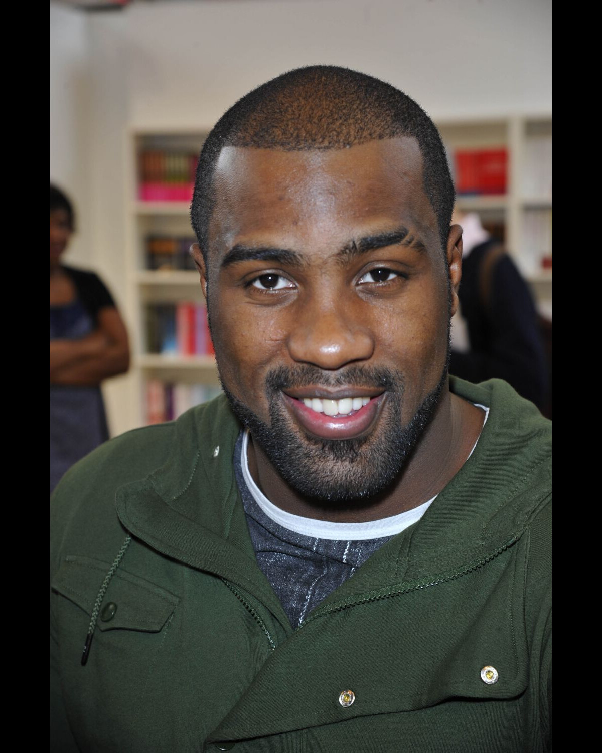 Photo : Teddy Riner lors de la 33e édition du Salon du Livre, porte de ...
