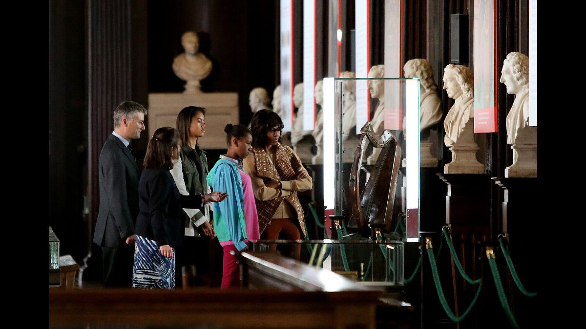 Photo : Michelle Obama et ses filles Sasha et Malia lors d'une visite à ...