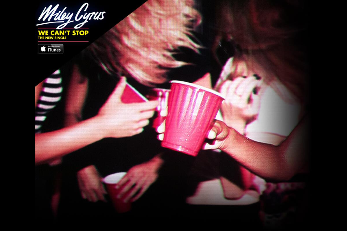 Photo : We Can't Stop, le nouveau single de Miley Cyrus produit par ...