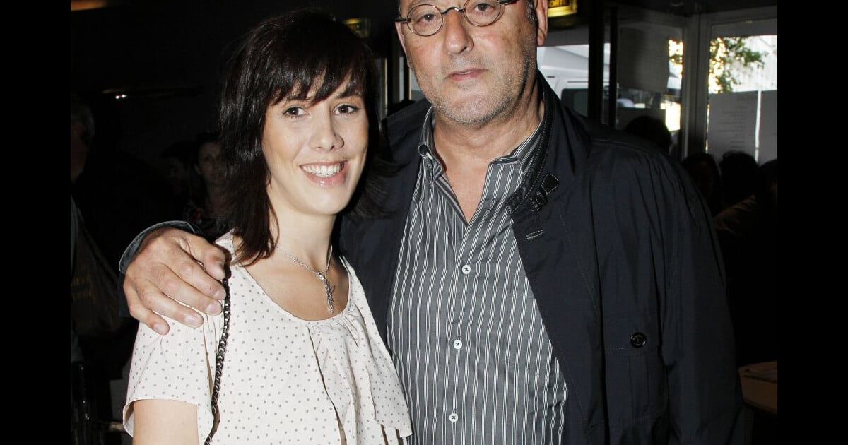 Jean Reno, grand-père pour la première fois à 64 ans : 'Ma fille est ...