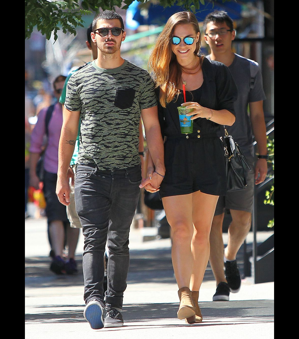 Photo : Dimanche 25 août 2013, Jonas Jonas s'offrait une virée dans les ...