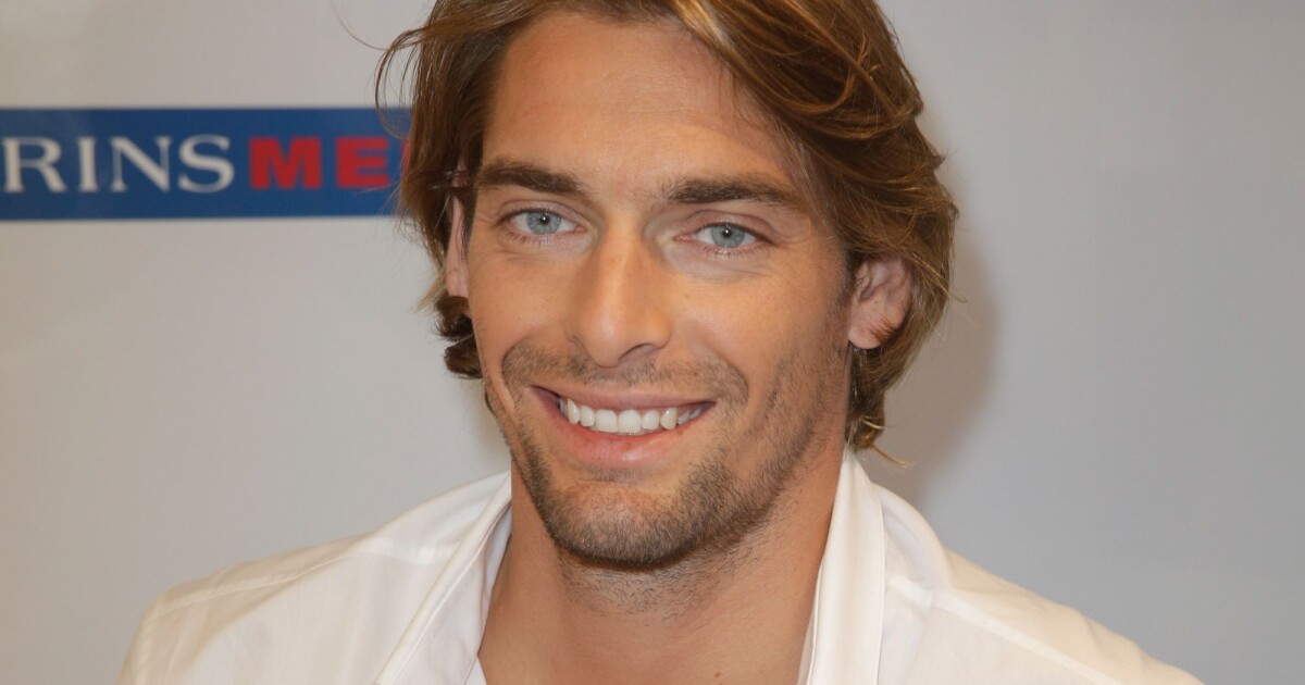 Camille Lacourt : Jeune marié séducteur et charmeur auprès de ses ...