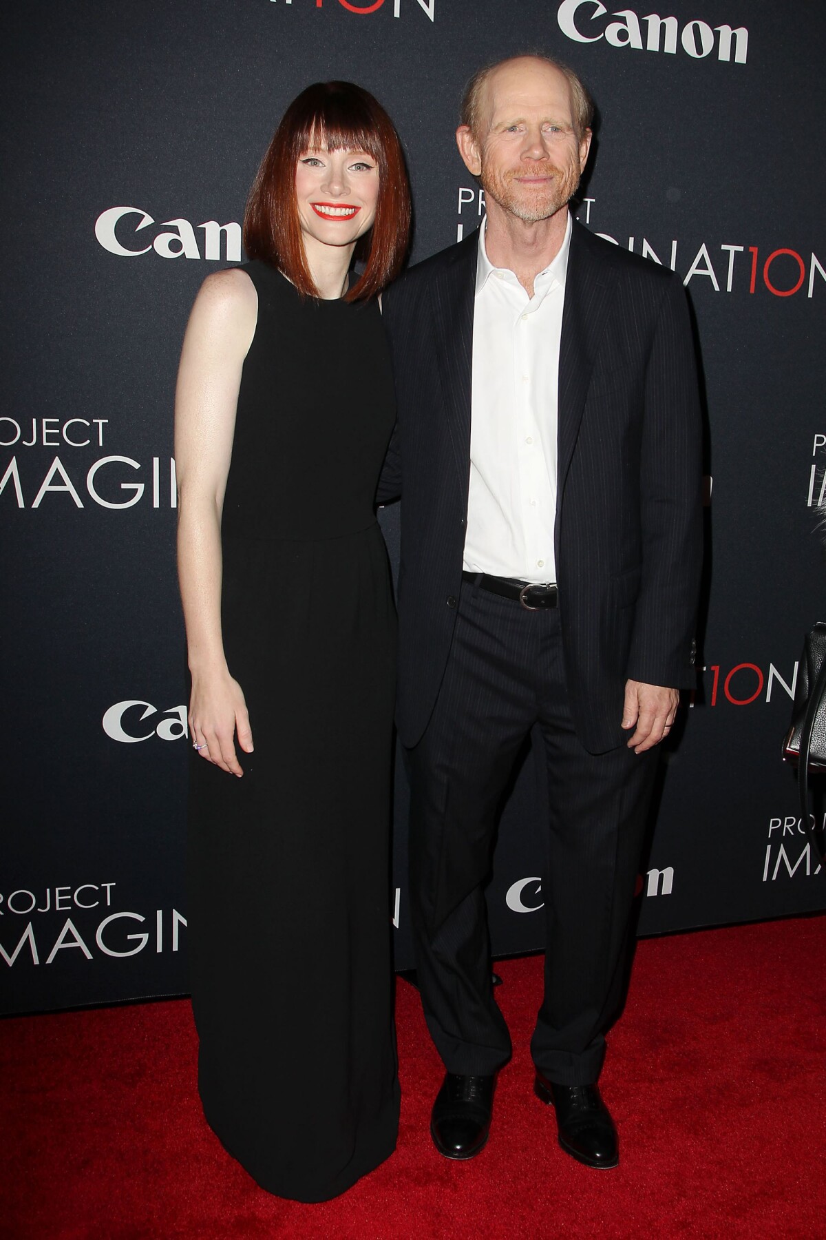 Photo : Bryce Dallas Howard et Ron Howard posent lors de la soirée ...