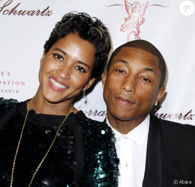 Pharrell Williams et Helen Lasichanh : Rayonnants époux devant Hugh ...
