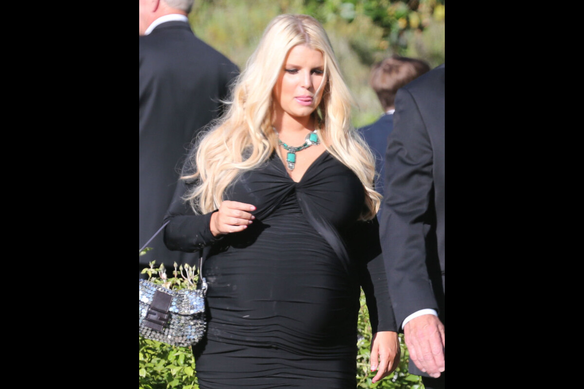 Vidéo : Jessica Simpson le 15 juin 2013 à San Diego. - Purepeople
