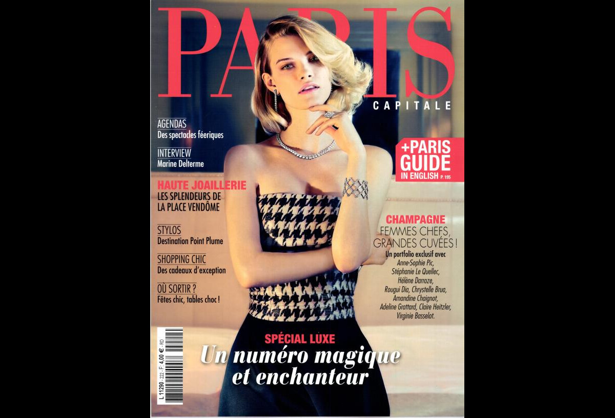 Photo : Magazine Paris Capitaledu mois de décembre 2013. - Purepeople