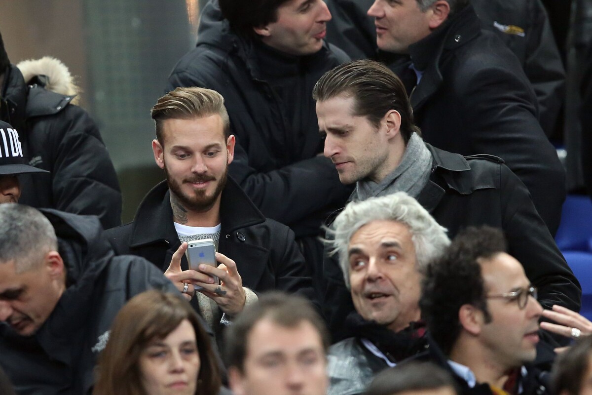Photo : M. Pokora et Nicolas Coullier lors du match amical France ...