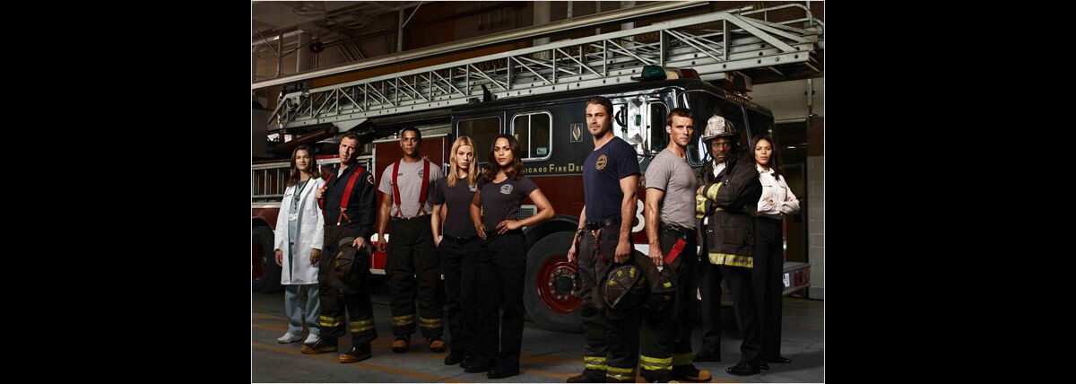 Photo : Chicago Fire avec Teri Reeves. - Purepeople