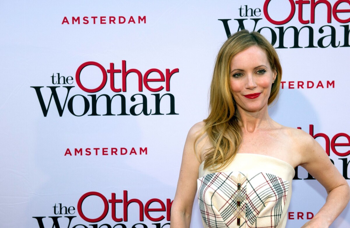 Photo : Leslie Mann lors de la première de Triple Alliance au Path ...