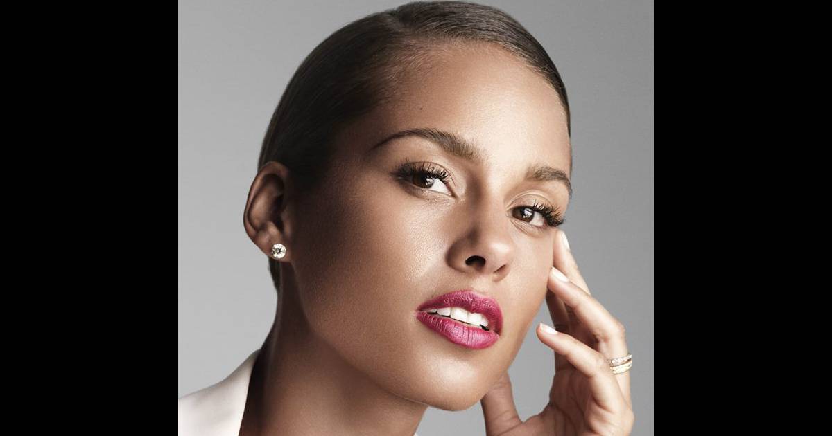 Alicia Keys : Son visage angélique pour Givenchy et son nouveau parfum ...