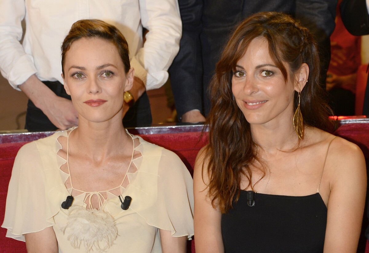 Photo : Vanessa Paradis et Audrey Dana lors de l'émission "Vivement ...