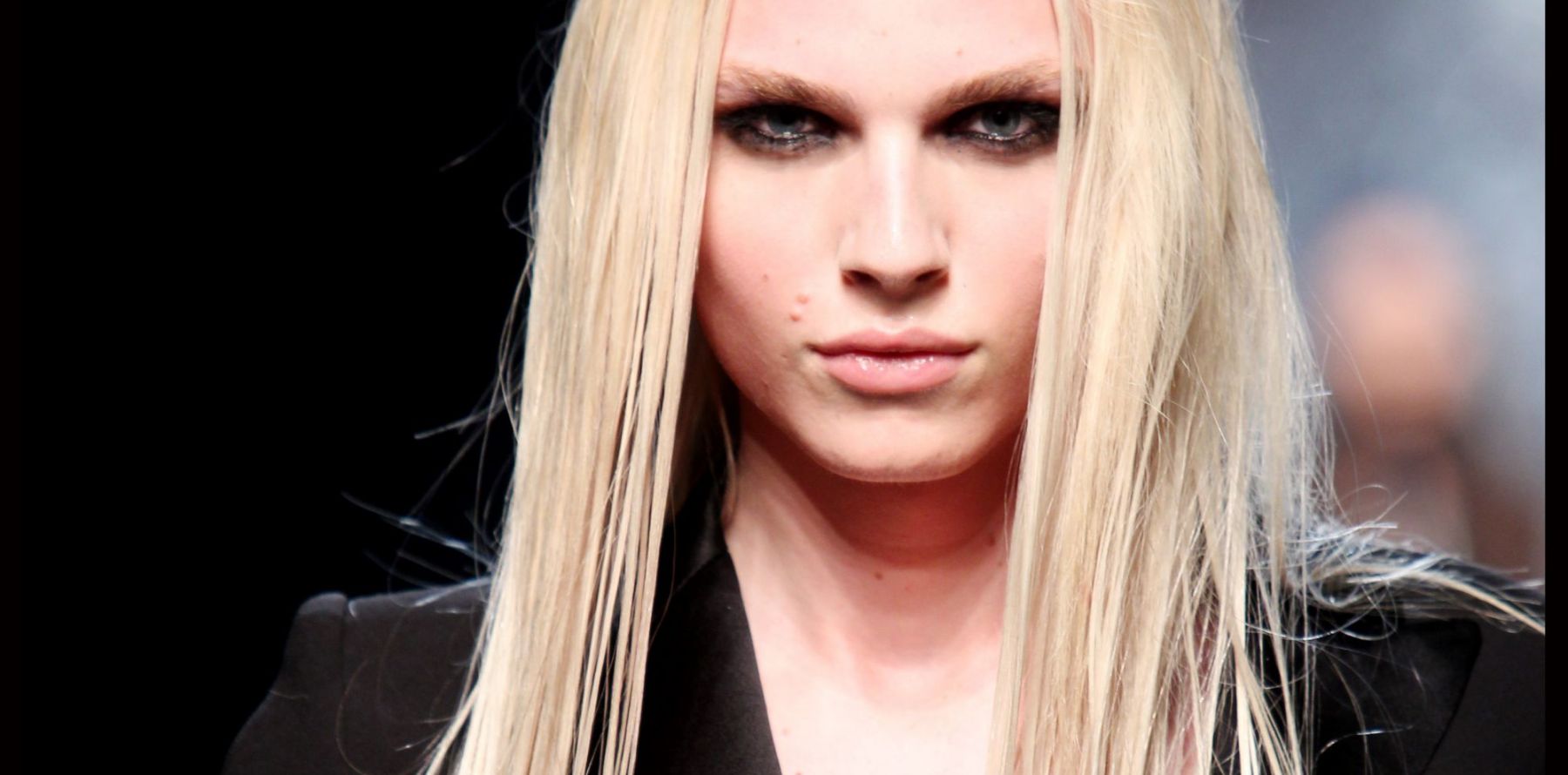 Andrej Pejic : Le top change de sexe... Désormais, appelez-la madame ! - Purepeople